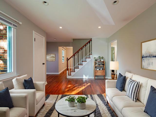 3 BR, 2 BA Apartment 5824 Dewey St, Cheverly, MD 20785