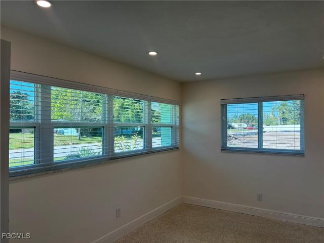 3 BR, 2 BA Apartment 5917 Southwest 1st Court, Cape Coral, FL 33914