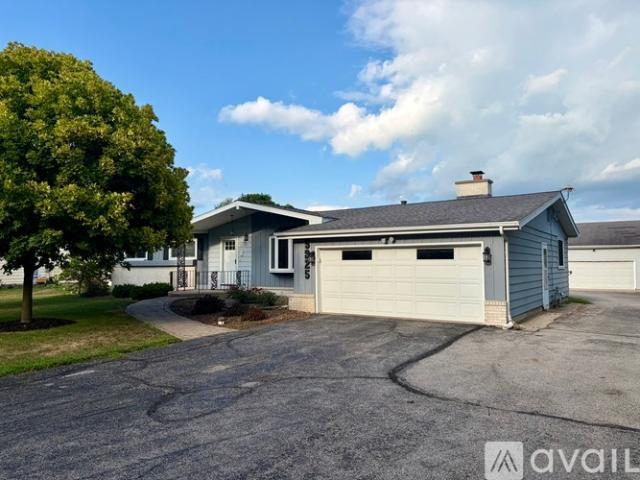 3 BR, 2 BA Apartment 5925 County Road 427, Auburn, IN 46706