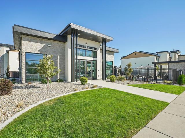3 BR, 2 BA Apartment 5959 S Cougar Ln Unit 107, Salt Lake City, UT 84118