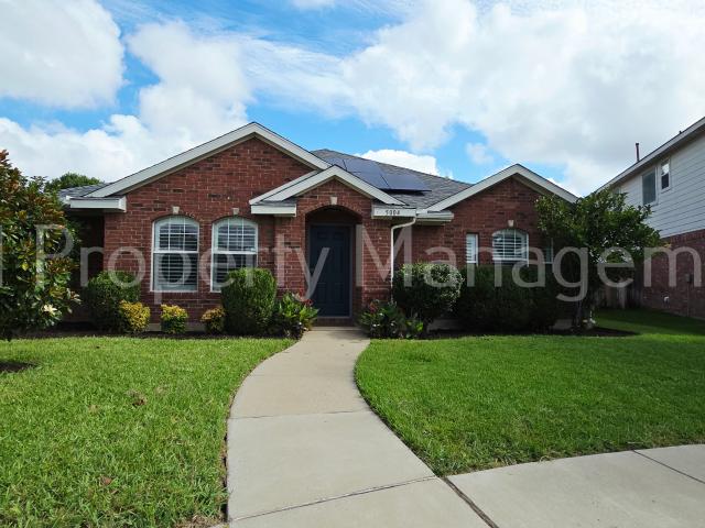 3 BR, 2 BA Apartment 5004 Evergreen Dr, Mckinney, TX 75070