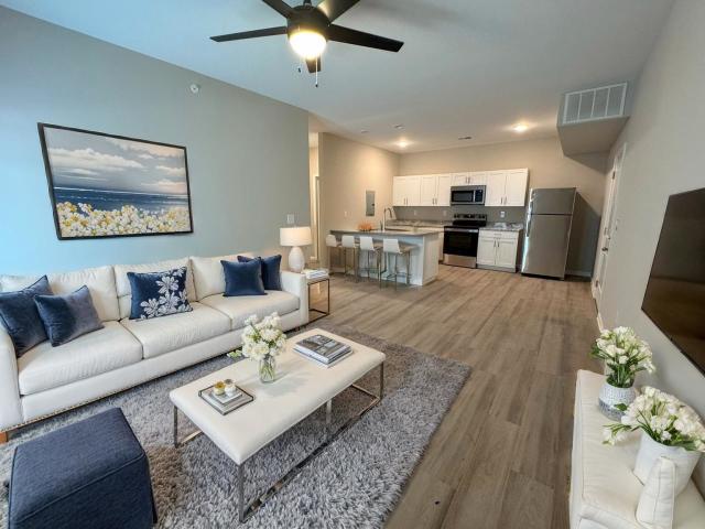 3 BR, 2 BA Apartment 500 Valhalla Club Drive Unit 508 301, Louisville, KY 40245