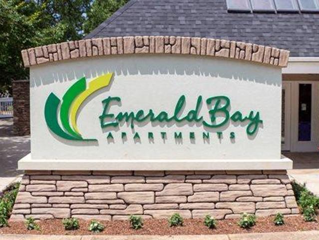 3 BR, 2 BA Apartment 5029 Cherrycrest Ln Unit 6608B, Charlotte, NC 28217