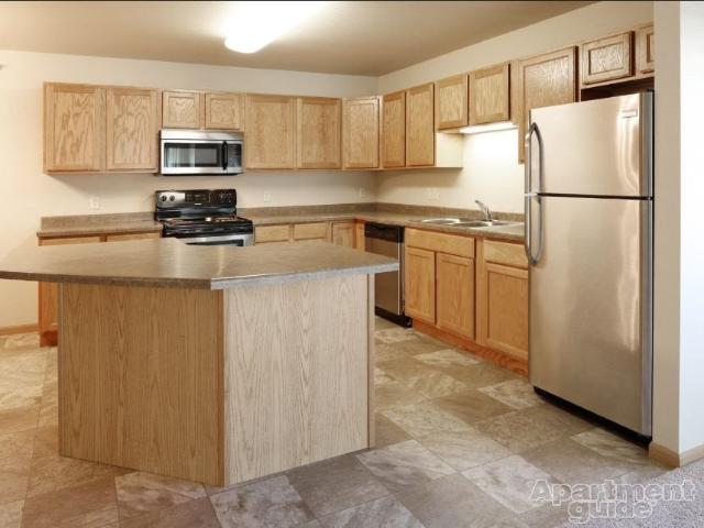 3 BR, 2 BA Apartment 505 36th Avenue Northeast Unit 3707 312, Minot, ND 58703