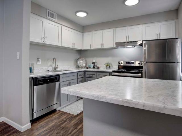 3 BR, 2 BA Apartment 505 West Baseline Road Unit 1084, Tempe, AZ 85283
