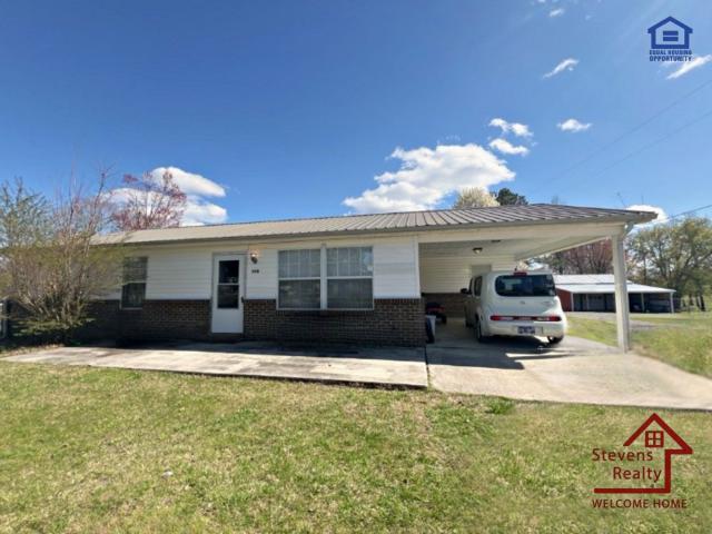 3 BR, 2 BA Apartment 506 Davis St, Smithville, TN 37166