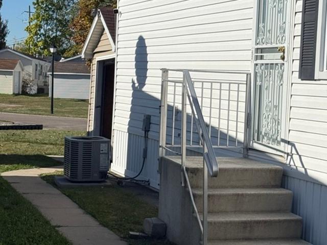 3 BR, 2 BA Apartment 508 Cour Louis Street, Unit Room A, Warren, MI 48091
