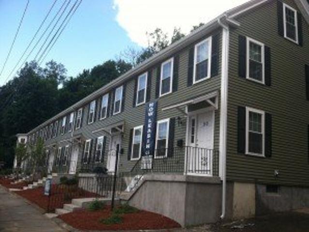 3 BR, 2 BA Apartment 50 62 Prichard St, Fitchburg, MA 01420