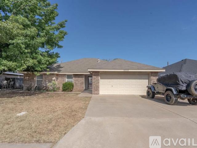3 BR, 2 BA Apartment 5112 Lavaca Avenue, Midland, TX 79707