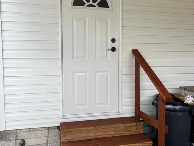 3 BR, 2 BA Apartment 5130 76th Street North, St. Petersburg, FL 33709