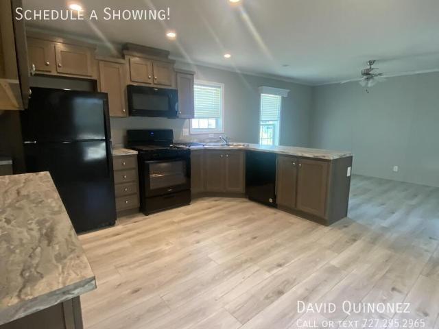 3 BR, 2 BA Apartment 518 Murray, Rockford, IL 61109