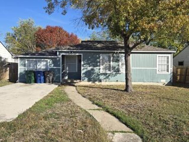 3 BR, 2 BA Apartment 527 West Mariposa Drive, San Antonio, TX 78212