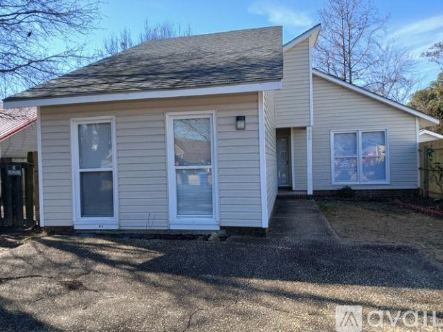 3 BR, 2 BA Apartment 528 Hickorywood Dr, Fayetteville, NC 28314