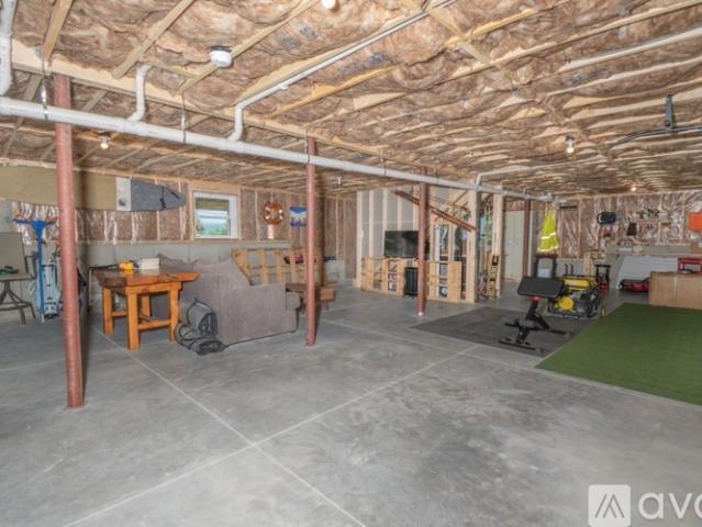 3 BR, 2 BA Apartment 52 Clearview Drive, South Paris, ME 04281