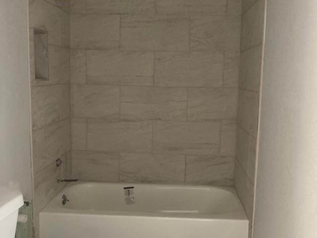 3 BR, 2 BA Apartment 537 Gladstone Avenue, San Antonio, TX 78225