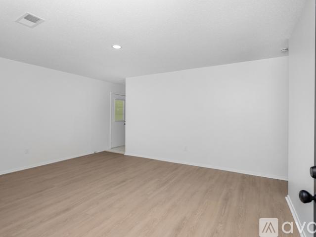 3 BR, 2 BA Apartment 5340 Lakeview Cv, Horn Lake, MS 38637