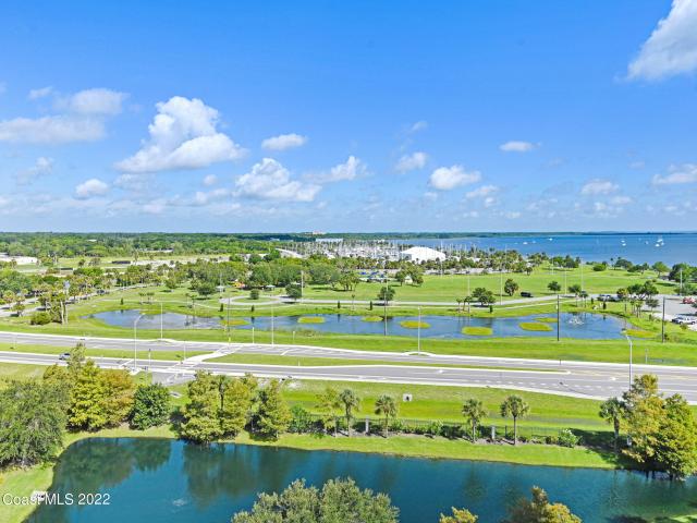 3 BR, 2 BA Apartment 5 Indian River Ave, Titusville, FL 32796
