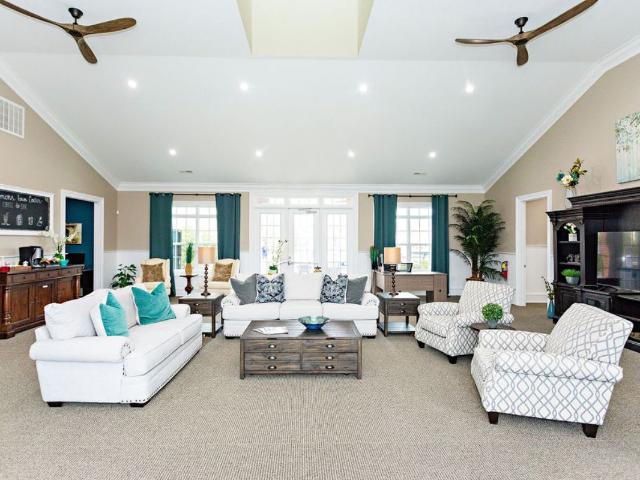 3 BR, 2 BA Apartment 6400 Gentry Circle Unit 6651 302, Clemmons, NC 27012
