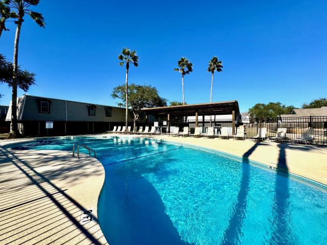 3 BR, 2 BA Apartment 6402 Weber Road Unit D D 07, Corpus Christi, TX 78413