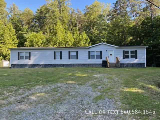 3 BR, 2 BA Apartment 6456 Back Creek Road, Boones Mill, VA 24065