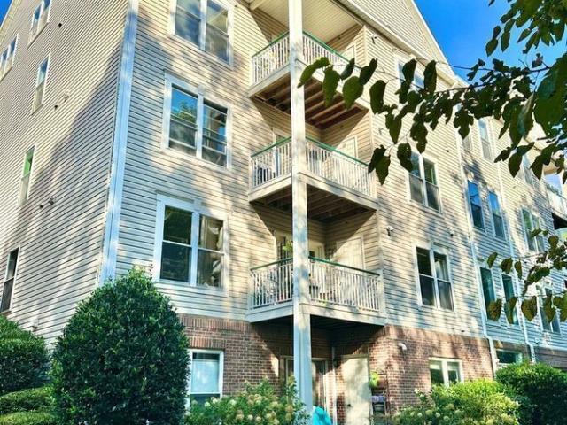 3 BR, 2 BA Apartment 6505 Grange Ln, Alexandria, VA 22315