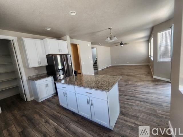 3 BR, 2 BA Apartment 6513 Davis Knolls Dr, Eagle Mountain, UT 84005