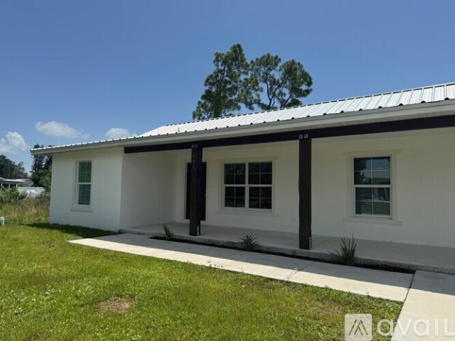 3 BR, 2 BA Apartment 651 Chamber St NW, Port Charlotte, FL 33948