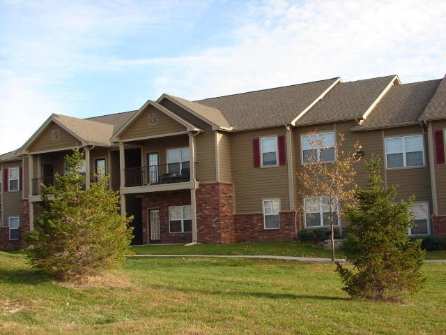 3 BR, 2 BA Apartment 6522 Northeast 43rd Terrace Unit 450 450207, Kansas City, MO 64117