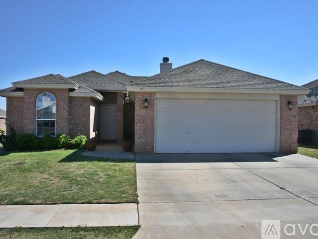 3 BR, 2 BA Apartment 6527 89th St, Lubbock, TX 79424