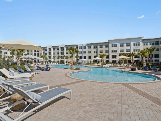 3 BR, 2 BA Apartment 6550 Professional Parkway West Unit 1265, Sarasota, FL 34240