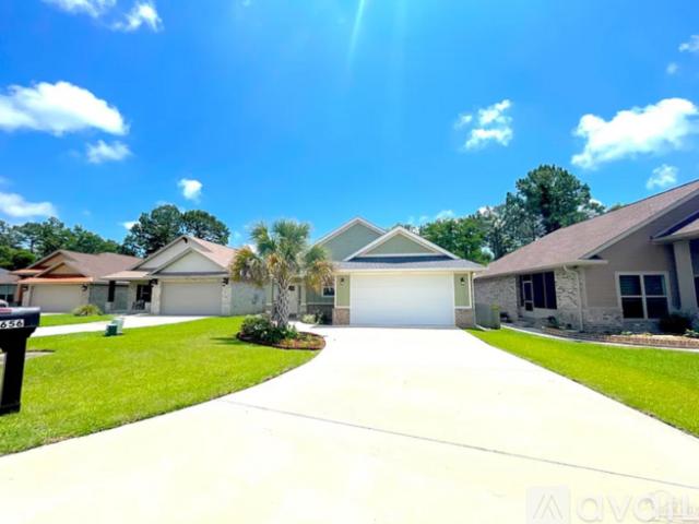 3 BR, 2 BA Apartment 656 Wild Heron Way, Pensacola, FL 32506