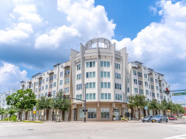 3 BR, 2 BA Apartment 659 W Amelia Street Unit 307, Orlando, FL 32801