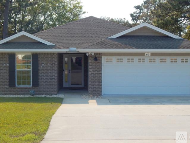 3 BR, 2 BA Apartment 65 10th Street, Shalimar, FL 32579