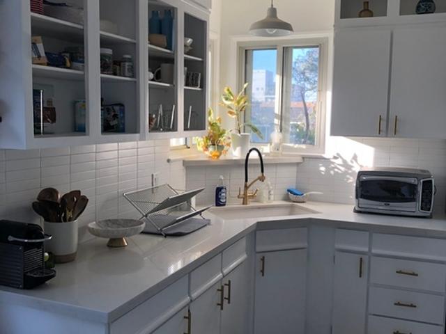 4 BR, 2 BA Apartment 6632 W 87th St, Los Angeles, CA 90045