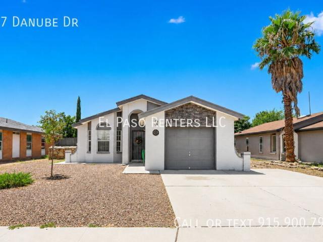 3 BR, 2 BA Apartment 667 Danube Dr, Horizon City, TX 79928