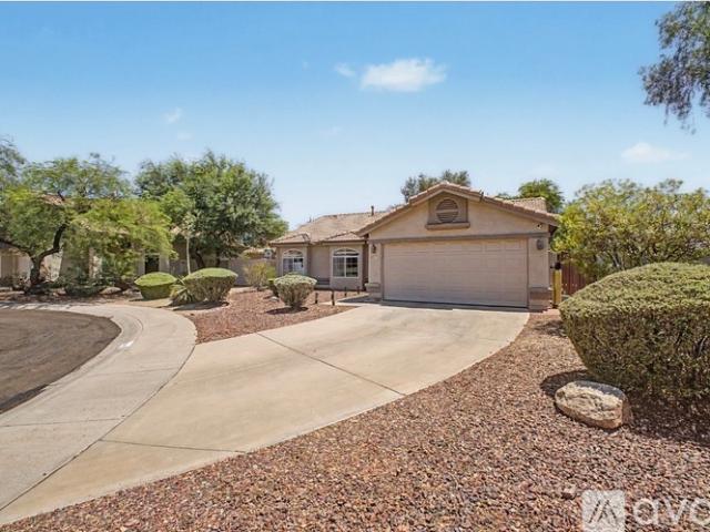 3 BR, 2 BA Apartment 6647 West Tonopah Drive, Glendale, AZ 85308