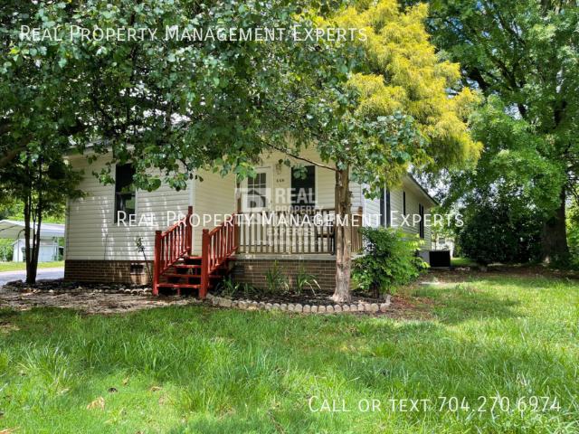 3 BR, 2 BA Apartment 668 Brookwood St, Mooresville, NC 28115