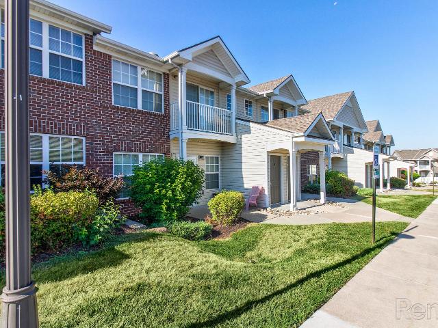 3 BR, 2 BA Apartment 6704 N. 90th Plaza Unit 9730, Omaha, NE 68122