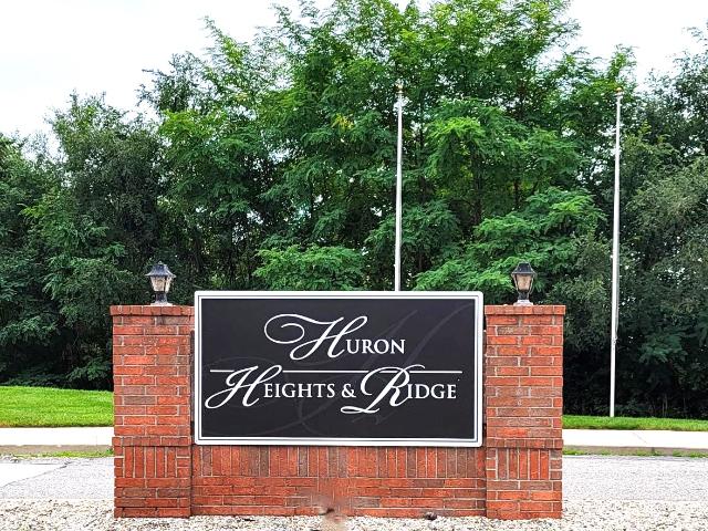 3 BR, 2 BA Apartment 671 Woburn Drive Unit 7 0427, Ypsilanti, MI 48198