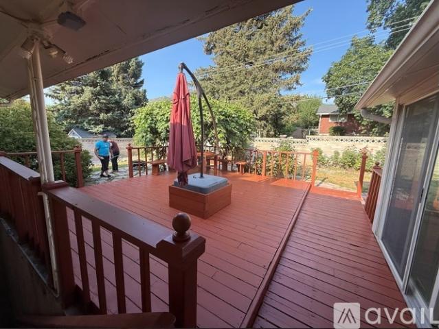3 BR, 2 BA Apartment 6759 S 2445 E, Cottonwood Heights, UT 84121