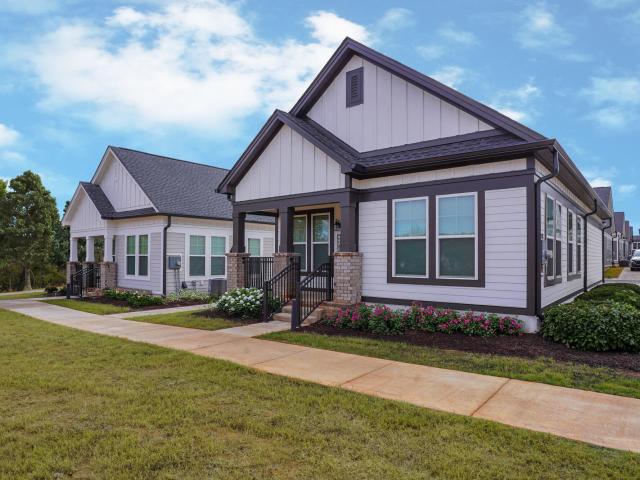 3 BR, 2 BA Apartment 680 Fort Mill Hwy Unit 8401, Fort Mill, SC 29707