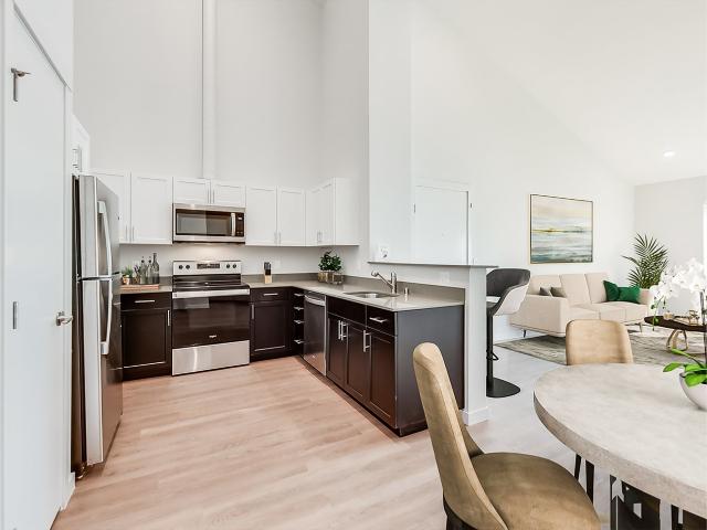 3 BR, 2 BA Apartment 6900 Northeast 154th Avenue Unit C 094, Vancouver, WA 98682