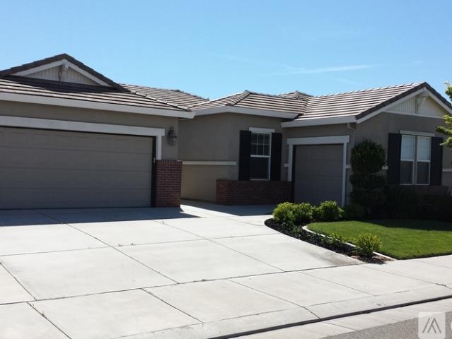 3 BR, 2 BA Apartment 690 Bodeson Court, Ripon, CA 95366