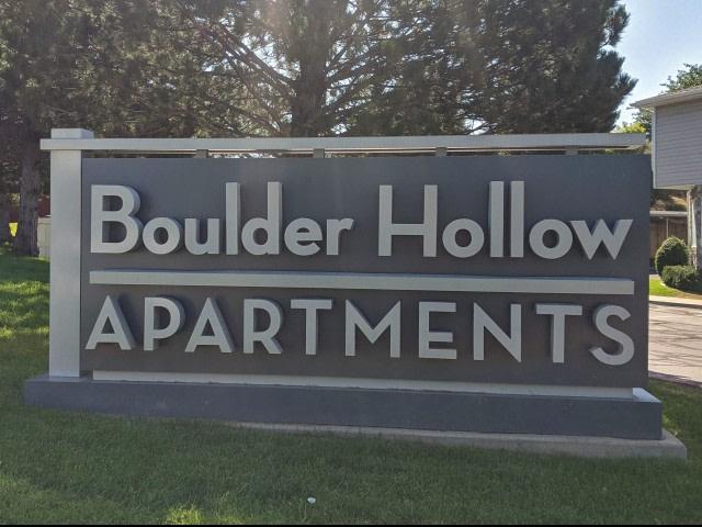 3 BR, 2 BA Apartment 6942 South Boulder Drive Unit 6976, Salt Lake City, UT 84121