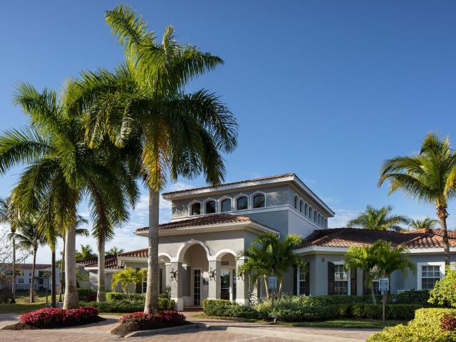 3 BR, 2 BA Apartment 6975 Sierra Club Circle Unit 3301, Naples, FL 34113