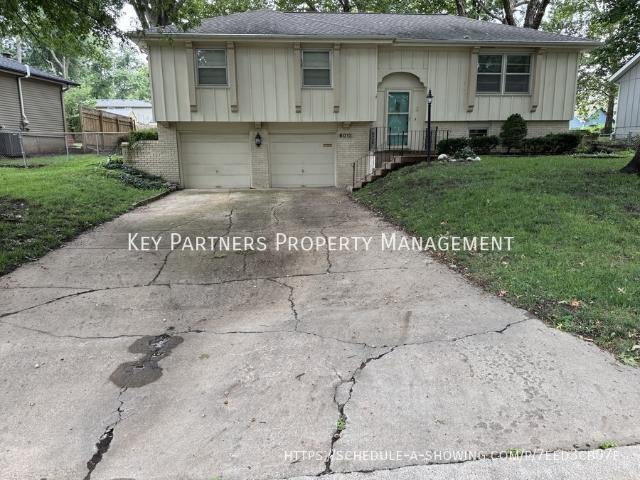3 BR, 2 BA Apartment 6012 Halsey, Shawnee, KS 66216