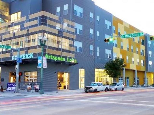 3 BR, 2 BA Apartment 601 N. Oregon Street, El Paso, TX 79901