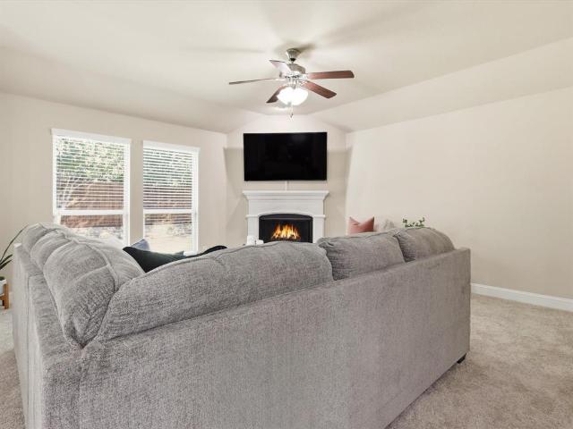 3 BR, 2 BA Apartment 609 Racine Drive, Oak Point, TX 75068
