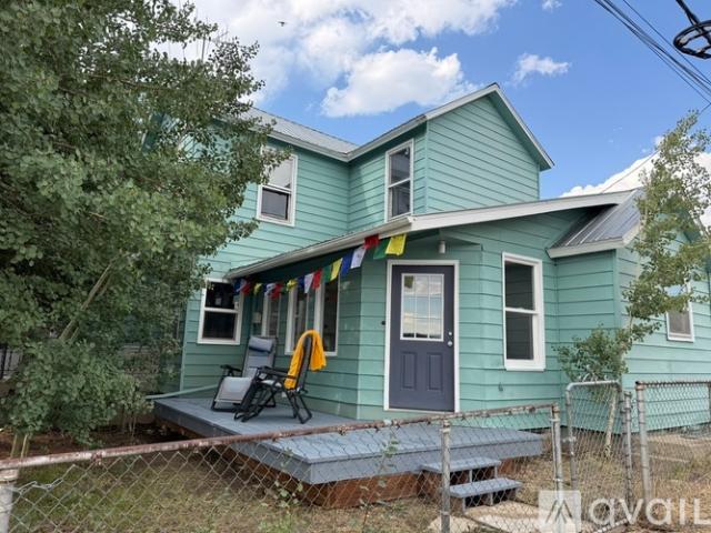 3 BR, 2 BA Apartment 610 Poplar St, Leadville, CO 80461