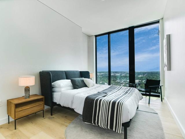 3 BR, 2 BA Apartment 611 Davis St, Austin, TX 78701